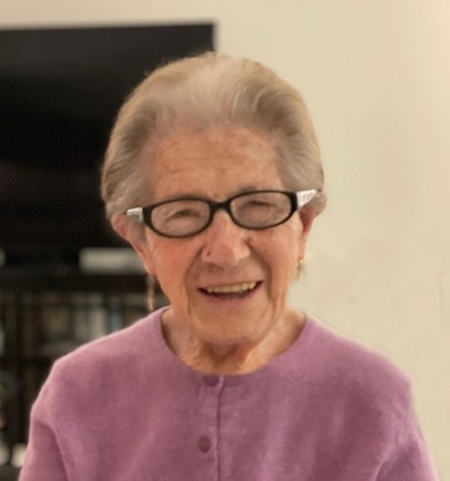 TERESA FICCA Obituary - Toronto, ON | G.H. Hogle Funeral Home Limited